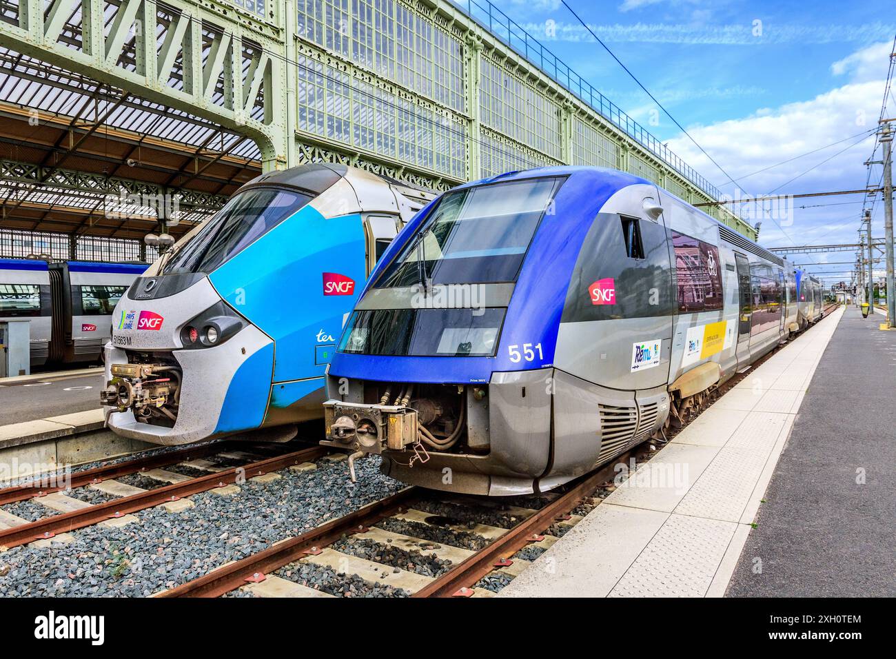 Modern local electric trains at the Gare de Tours, Indre-et-Loire (37 ...