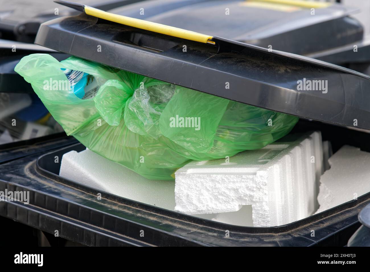 Environmental bin hi-res stock photography and images - Alamy