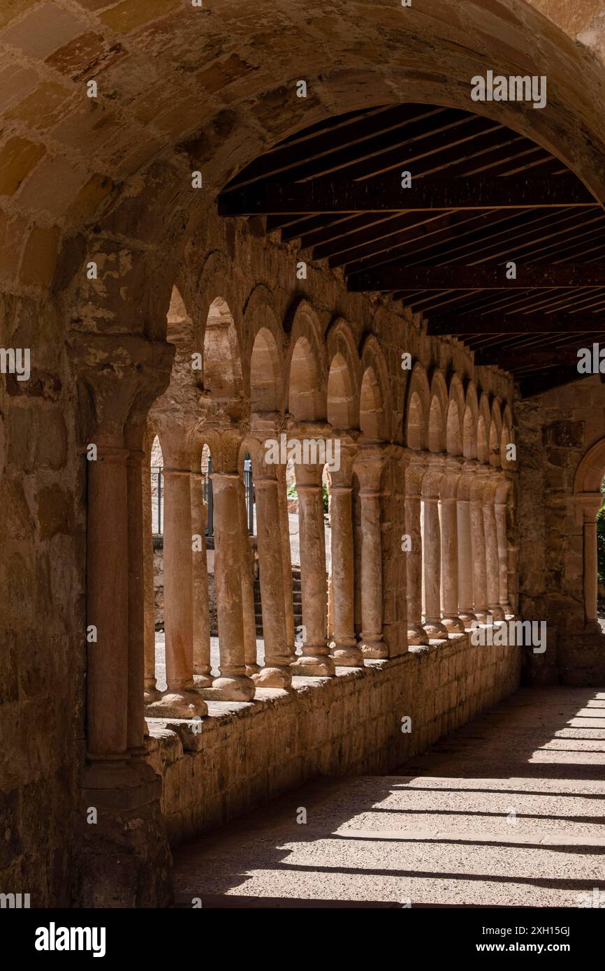 Arcaded gallery of semicircular arches on paired columns, Church of the ...