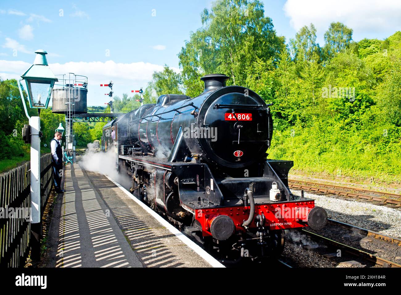 Black 5 steam locomotive hi-res stock photography and images - Alamy