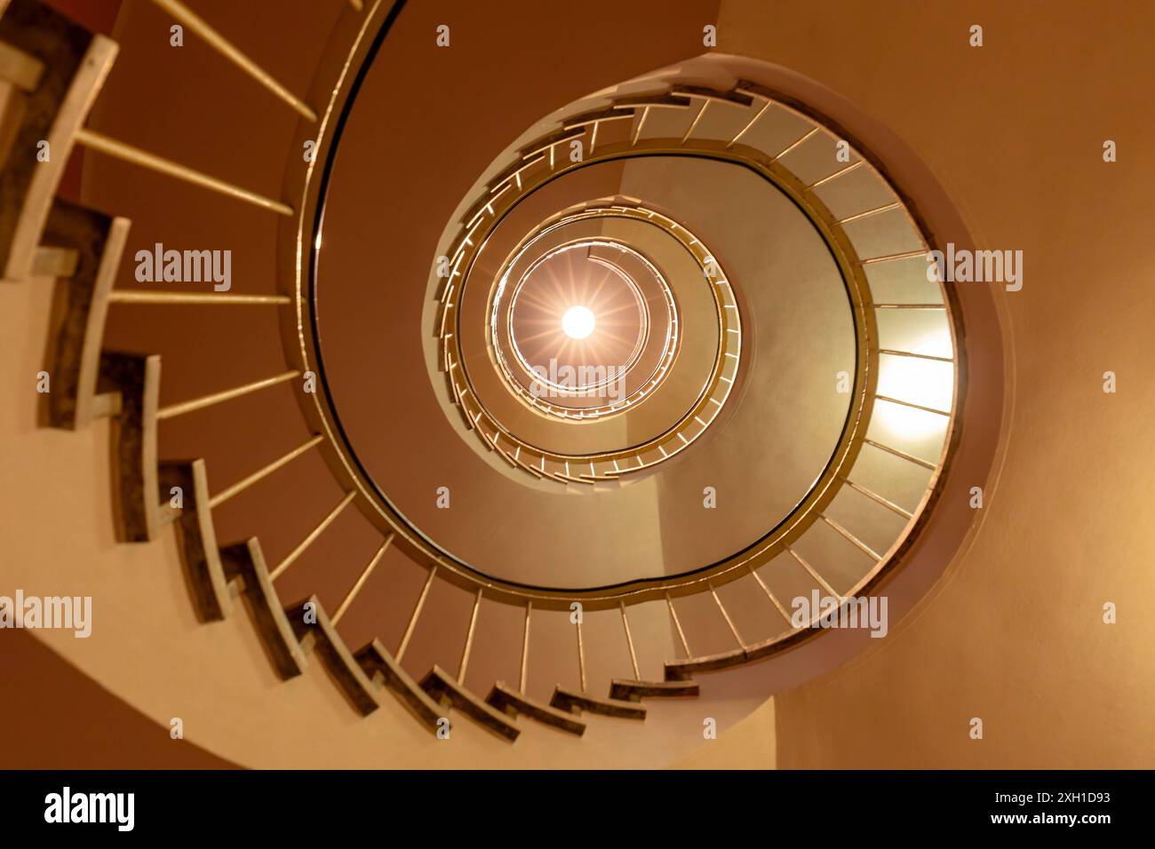 Snail shell staircase hi-res stock photography and images - Alamy