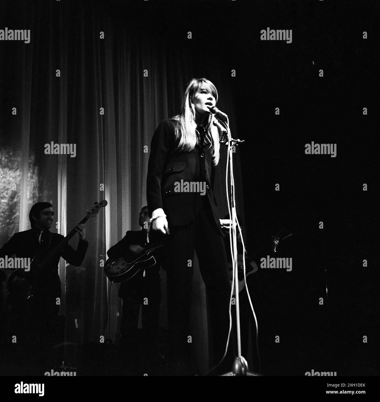 French singer Françoise Hardy on stage at the Olympia in Paris on 25 ...
