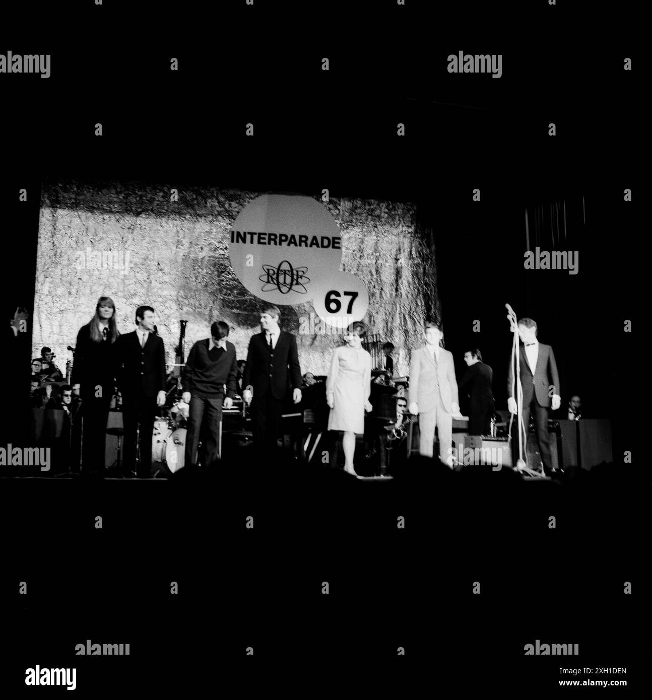 French singer Françoise Hardy during rehearsals for the "Interparade ...