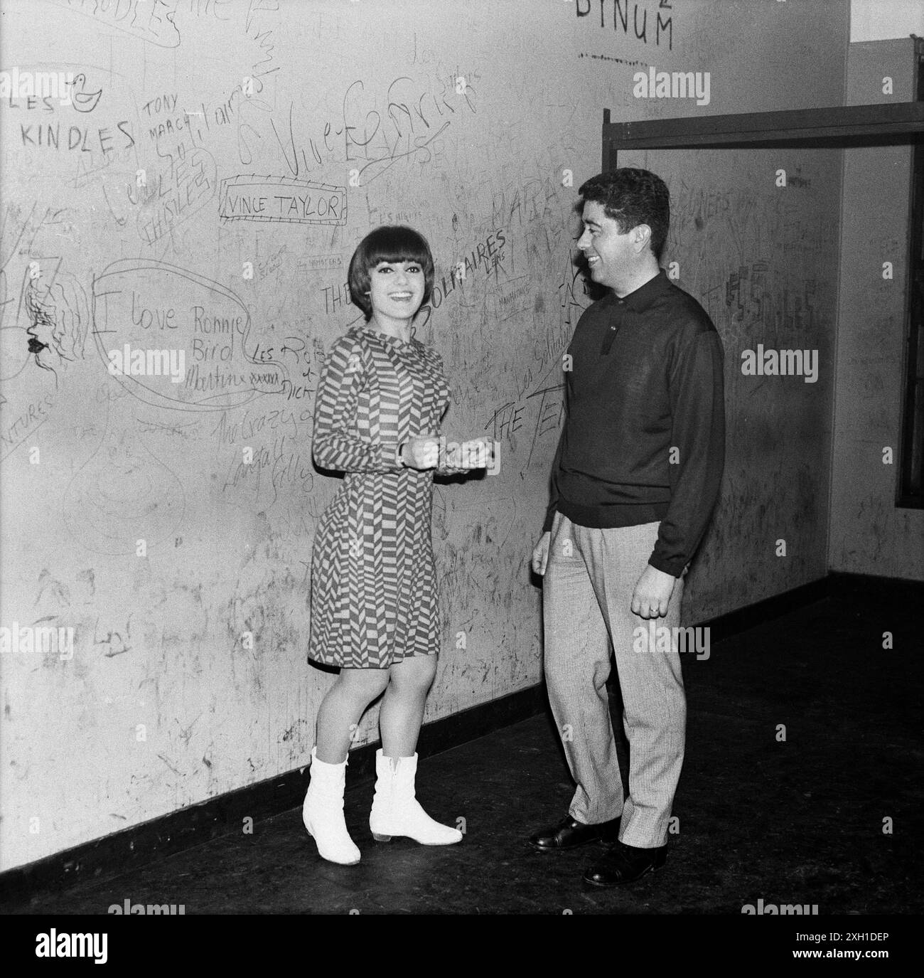 Cléo (Chantal Rousselot) and Henri Leproux at the Golf-Drouot, circa ...