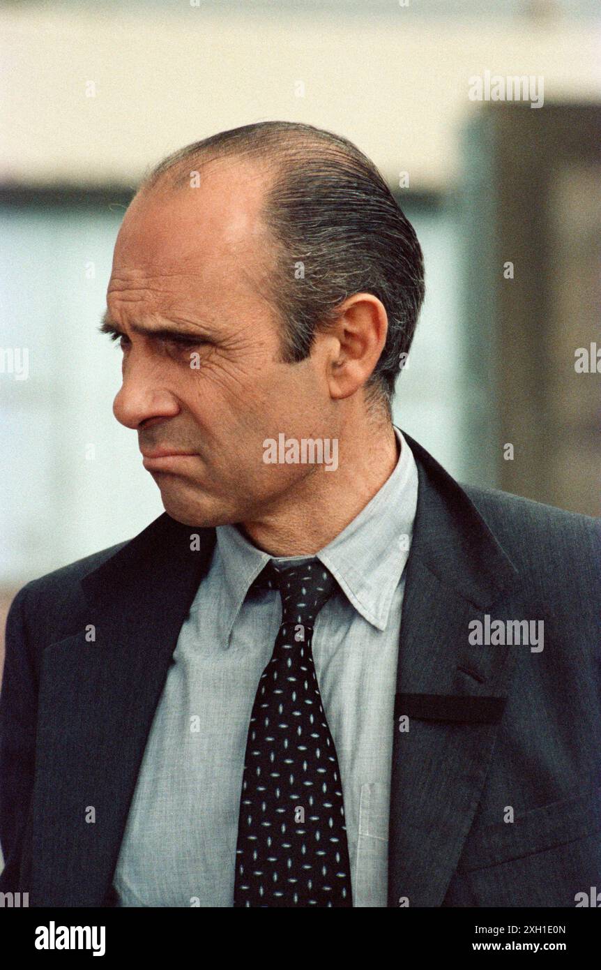 Guy Marchand on the set of the Nestor Burma series, episode "Les ...