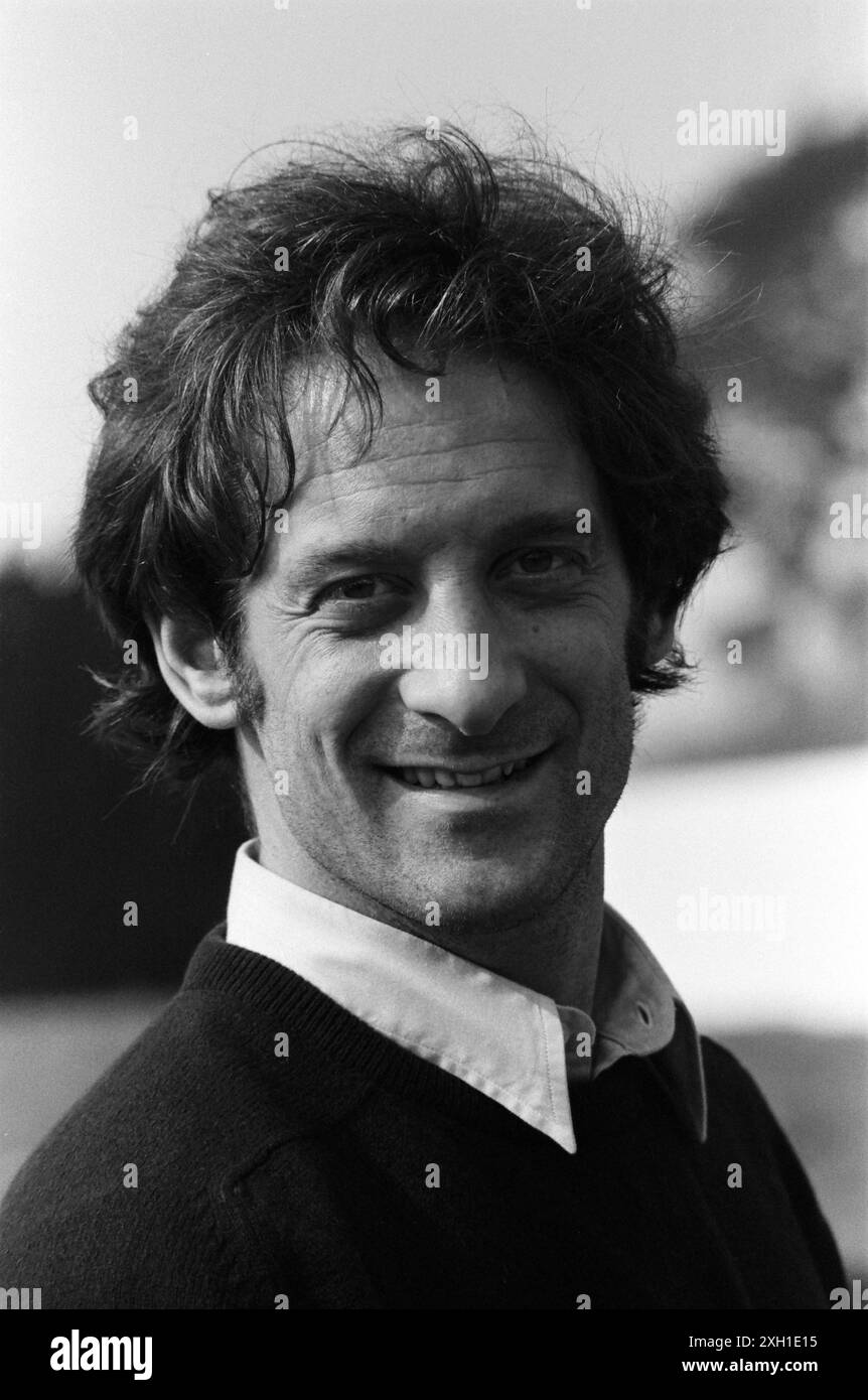 French actor Vincent Lindon on the set of the film "La Crise" directed ...