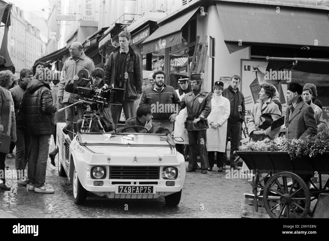 Shooting a film, rue Mouffetard, Paris, 1985 Stock Photo - Alamy