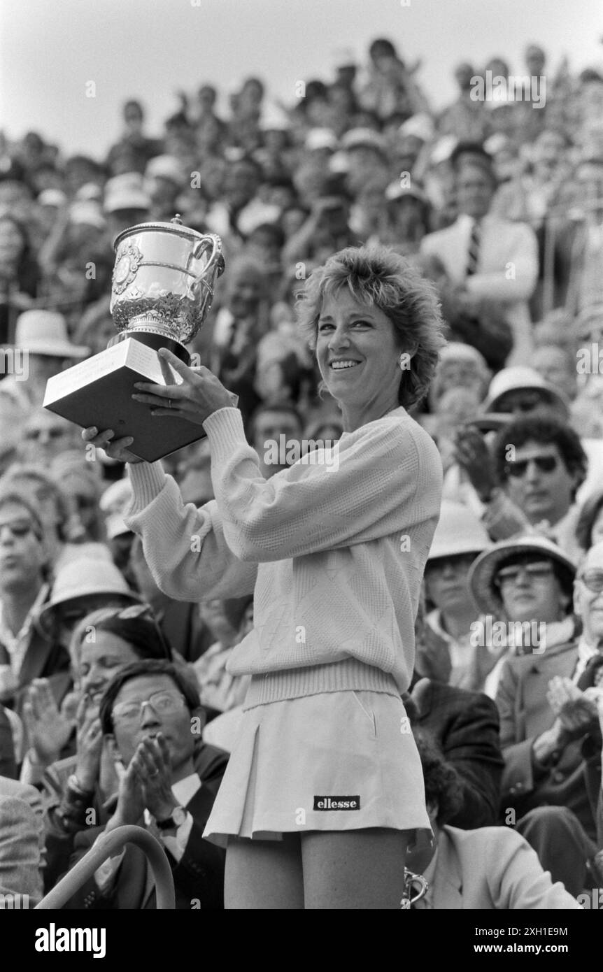 American tennis player Chris Evert wins the women's singles final of ...