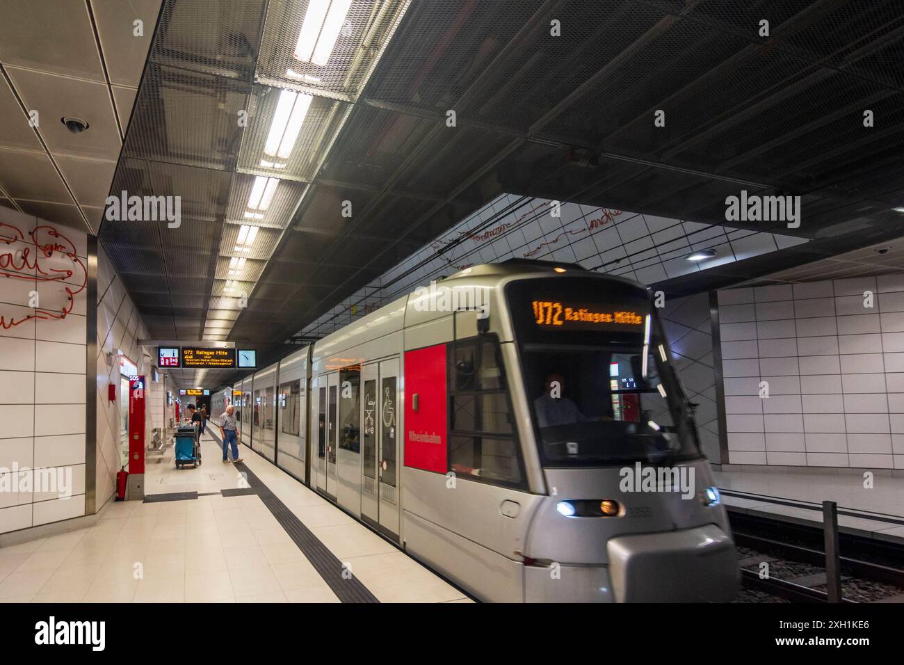 subway station Kirchplatz of light rail Wehrhahn line official name ...