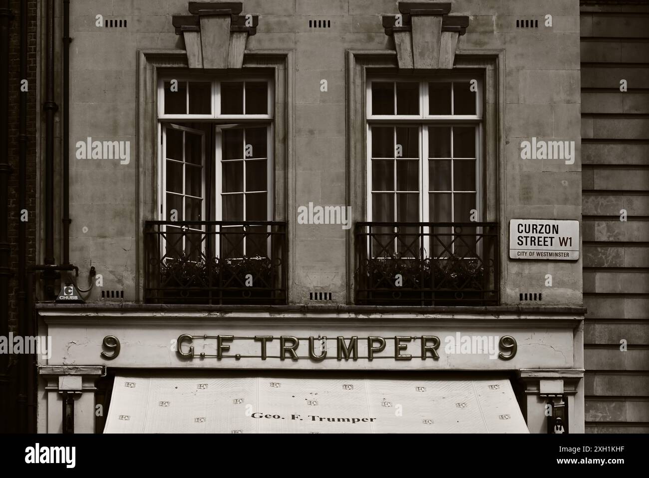 Trumpers hi-res stock photography and images - Alamy