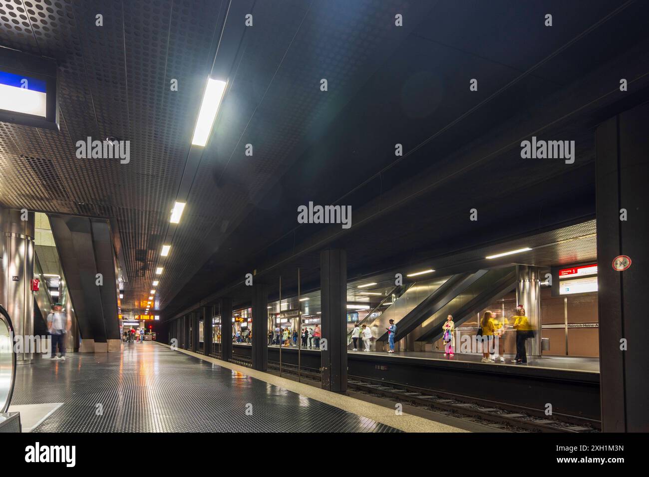 subway station Heinrich-Heine-Allee of light rail Wehrhahn line ...