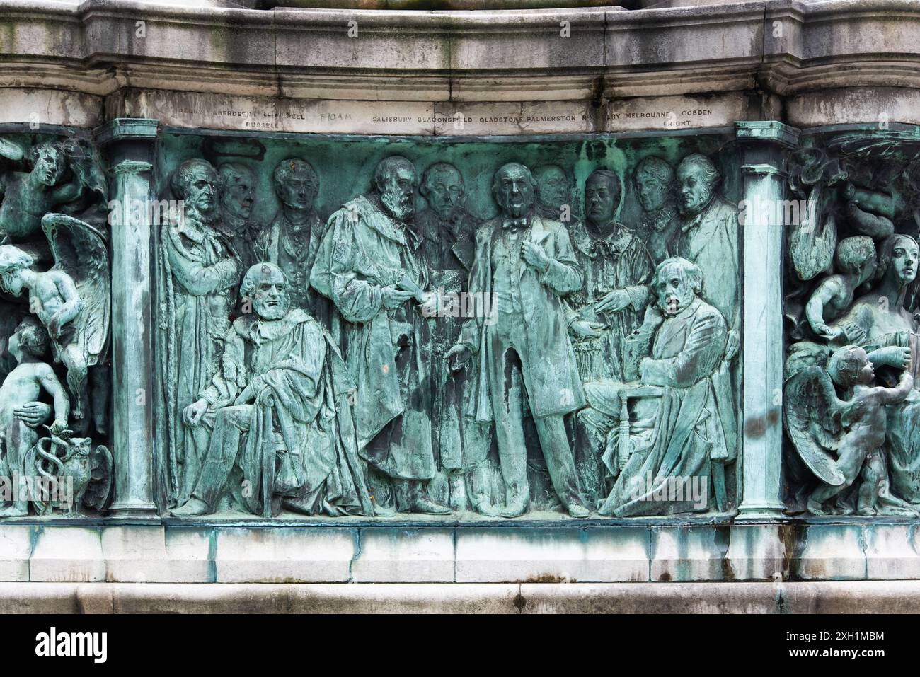 The Queen Victoria Memorial, Dalton Square, Lancaster City Centre ...