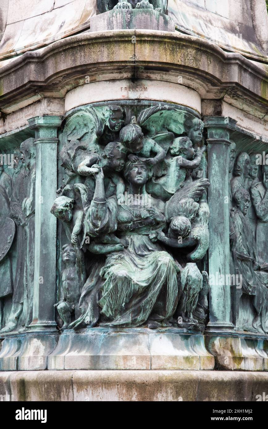 The Queen Victoria Memorial, Dalton Square, Lancaster City Centre ...
