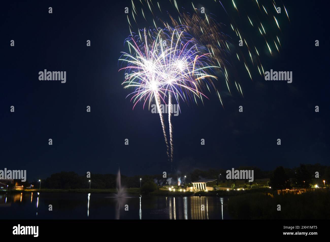 4th of July Fireworks at WDM City Hall Des Moines Stock Photo - Alamy