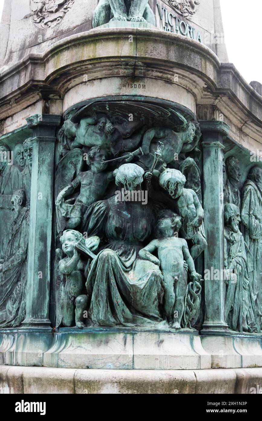 The Queen Victoria Memorial, Dalton Square, Lancaster City Centre ...
