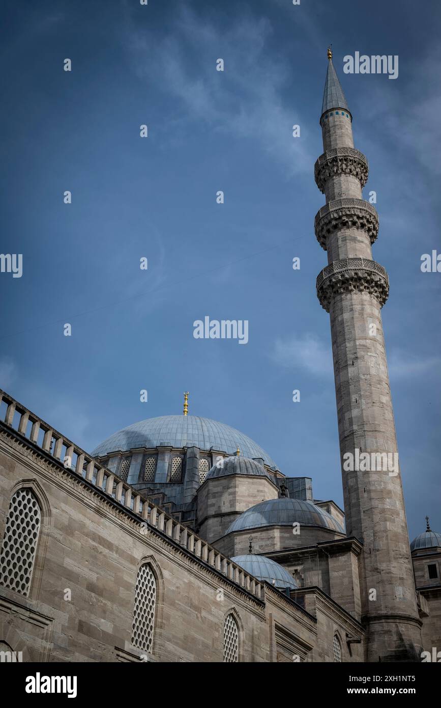 Suleymaniye Mosque, built in 1557 for for the famous Ottoman emperor ...