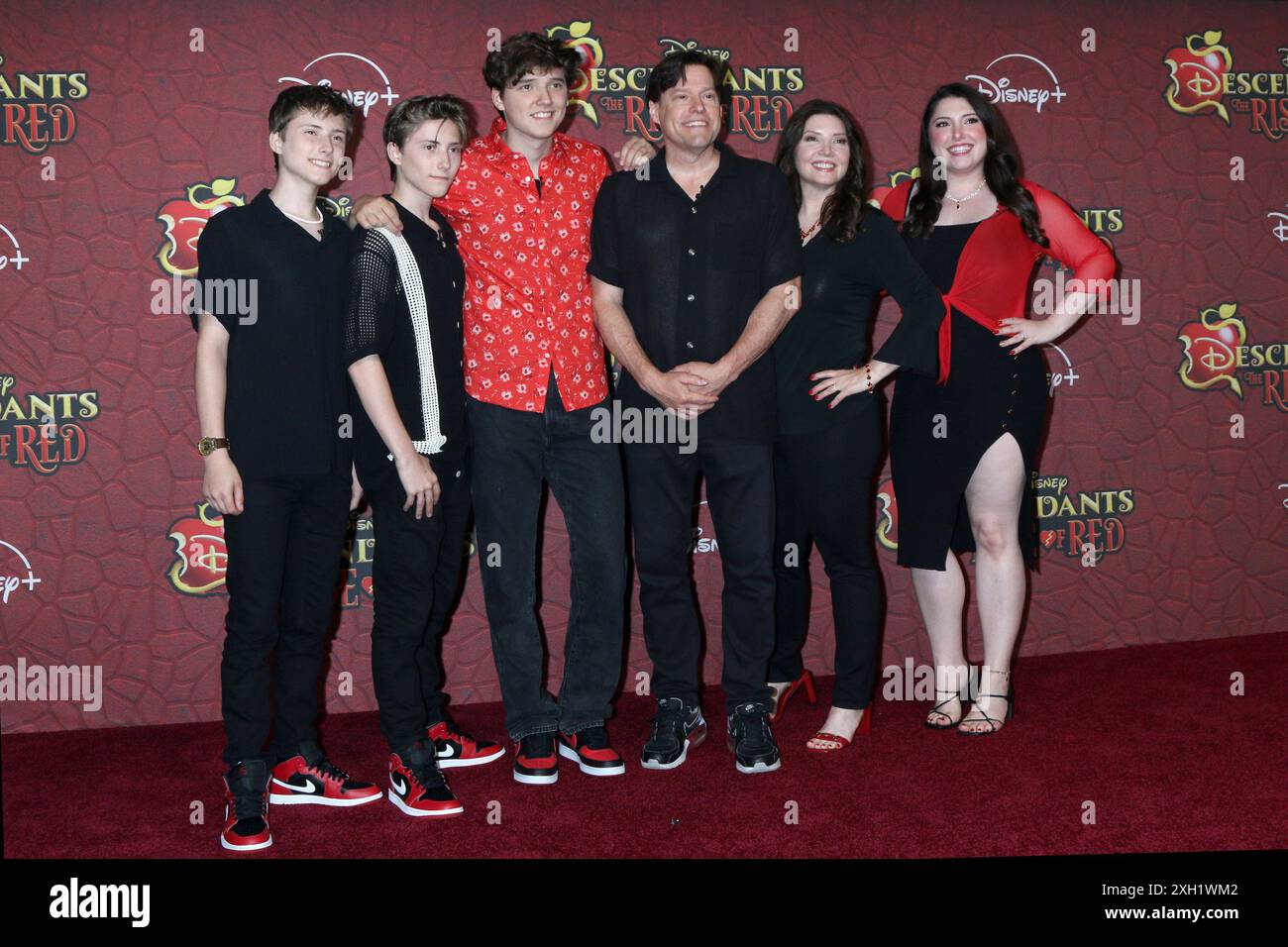 LOS ANGELES - JUL 10: Aidan, Connor, Logan, Ron, Barbra, Samantha ...