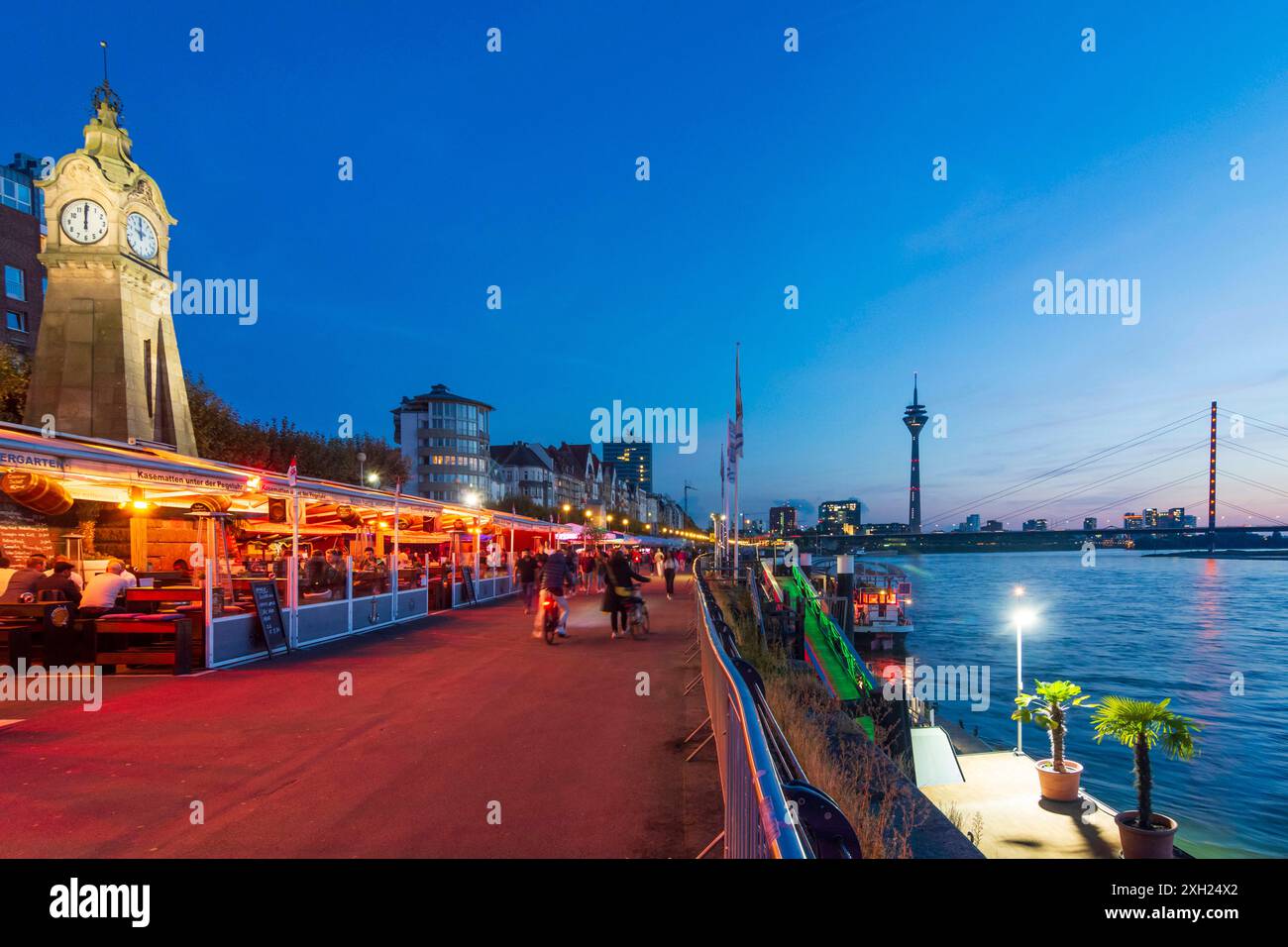 Alter Pegelturm Old gauge tower with standard clock on the Rhine ...