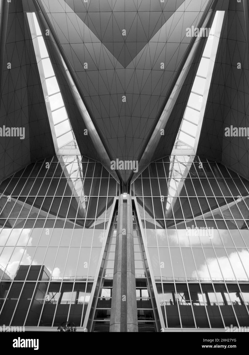 Black and white photo of a modern architectural building showcasing ...