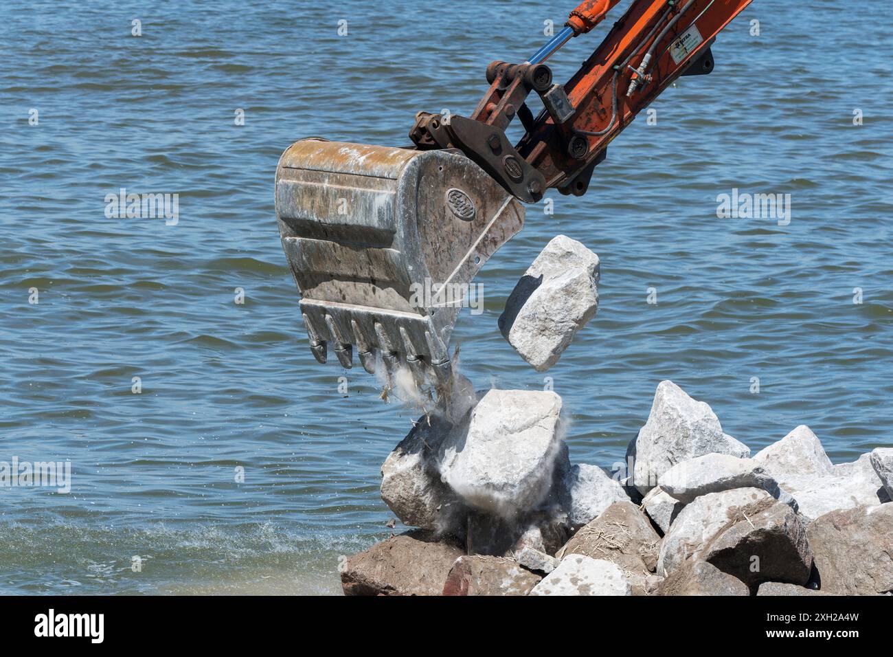 Maritime ships coast coastal east anglia hi-res stock photography and ...