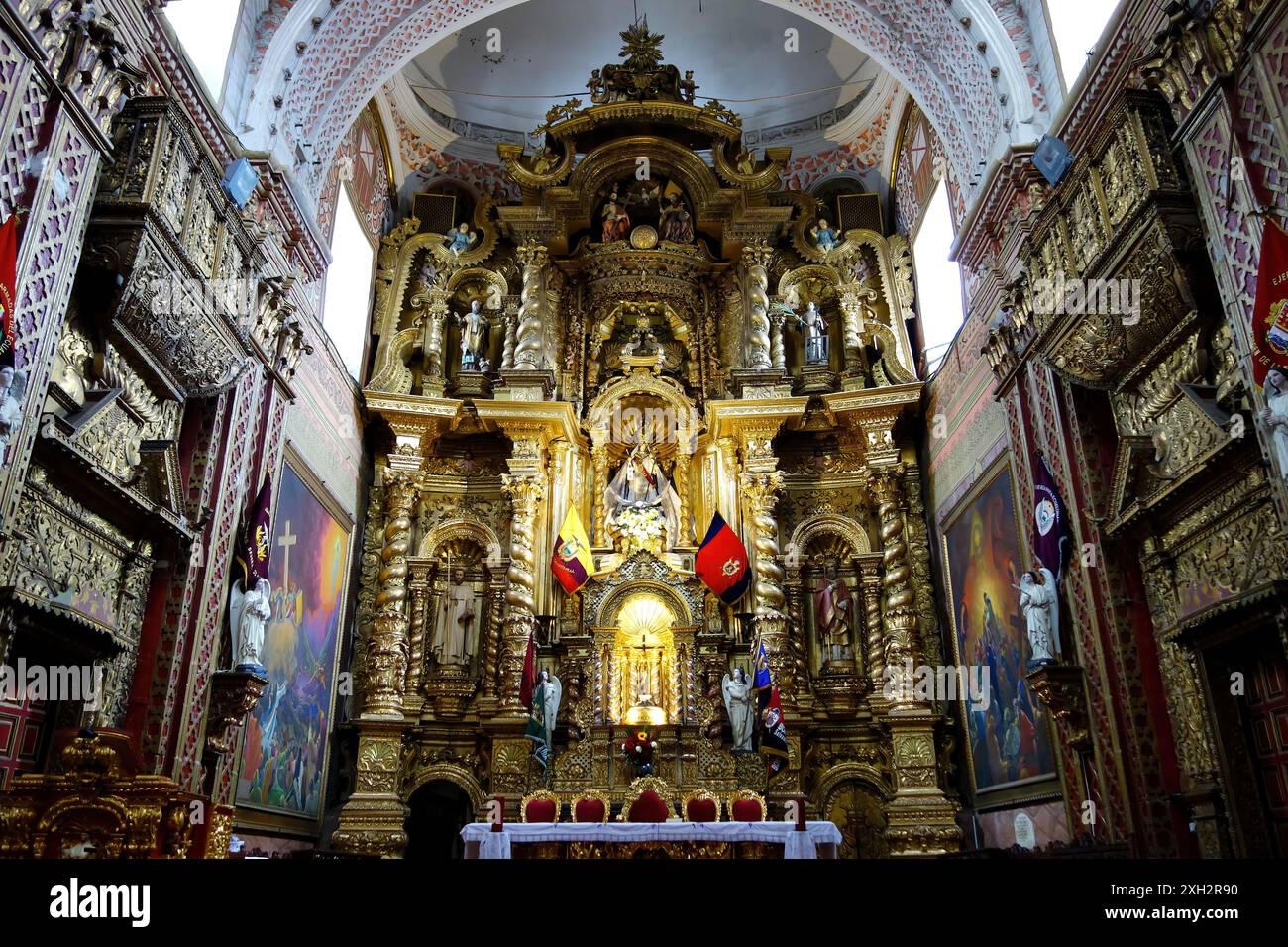 altar, Basílica de Nuestra Señora de la Merced, Basilica of La Merced ...