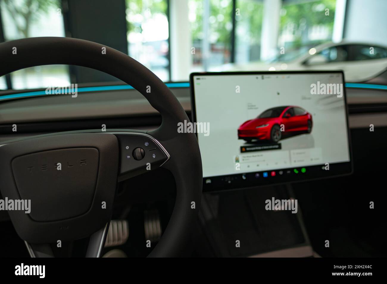 Tesla model 3 dashboard hi-res stock photography and images - Alamy