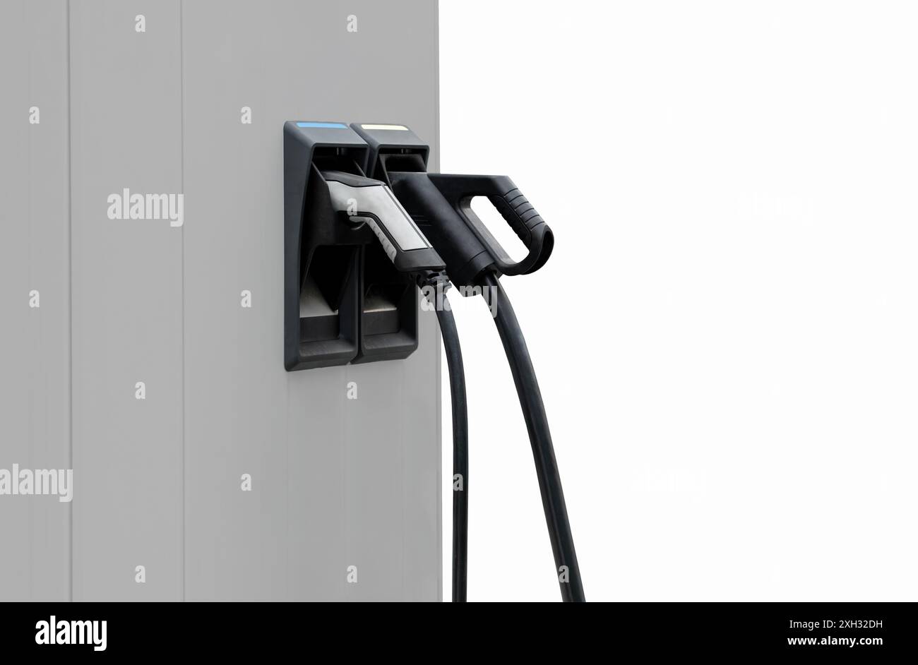 Ac chargers hi-res stock photography and images - Alamy