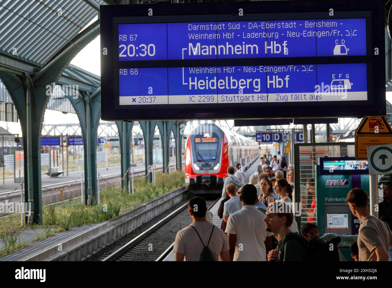 11.07.2024 Sperrung der Riedbahn Strecke Frankfurt - Mannheim der ...
