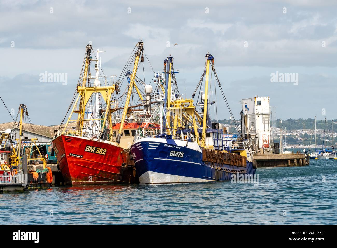 Deep sea fishing trawlers hi-res stock photography and images - Alamy