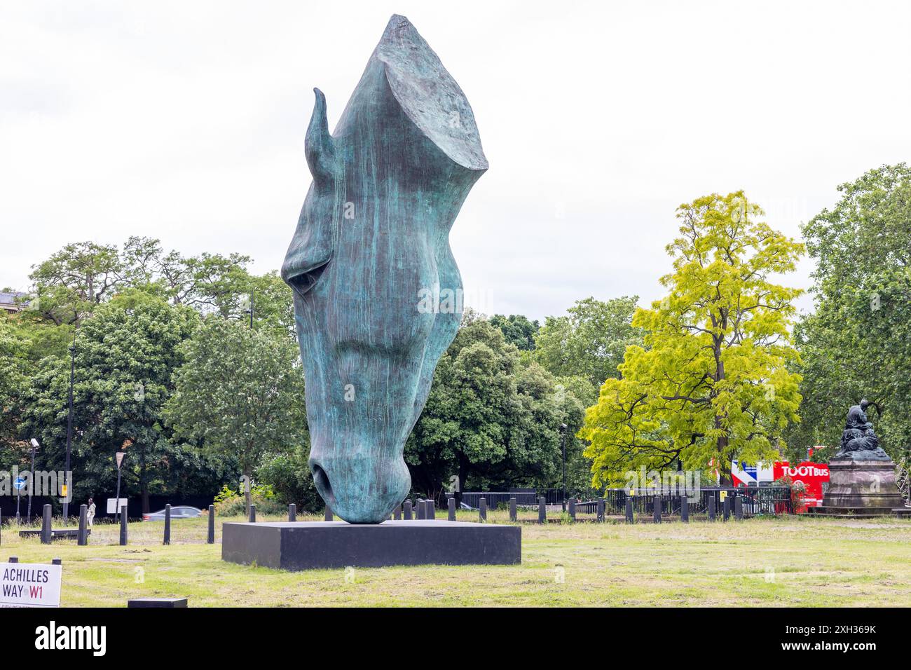 London, England - June 01 2024: Horse head statue in park near Hyde ...