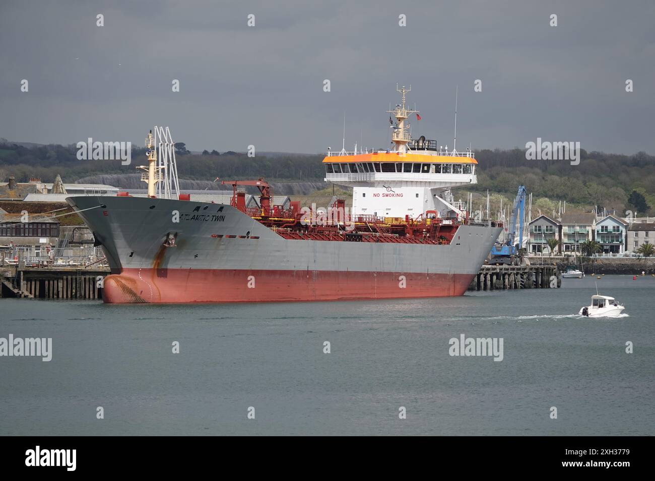 ATLANTIC TWIN, IMO 9341328, a Chemical/Oil tanker built in 2008 by VARD ...