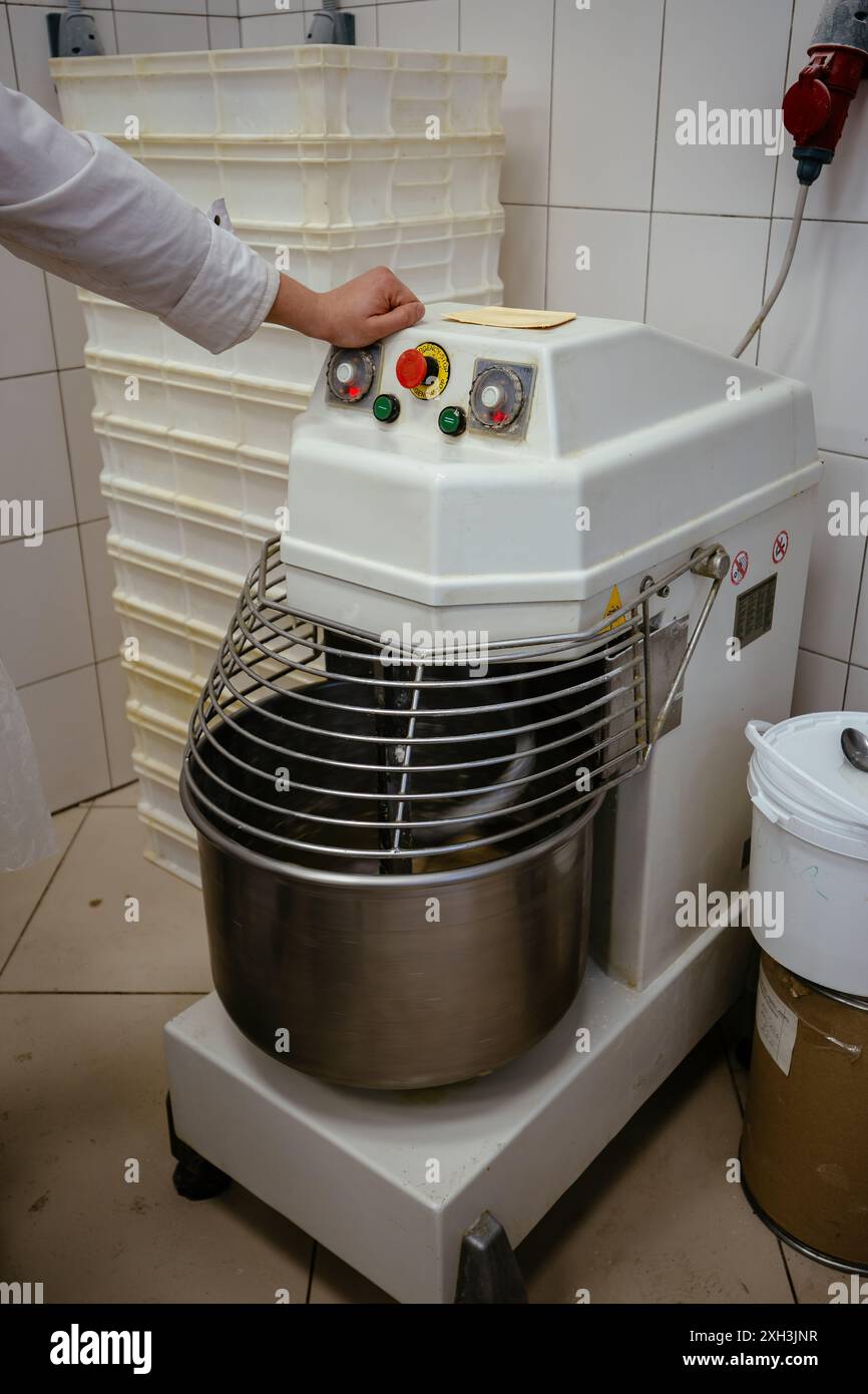 Modern mixer hi-res stock photography and images - Alamy