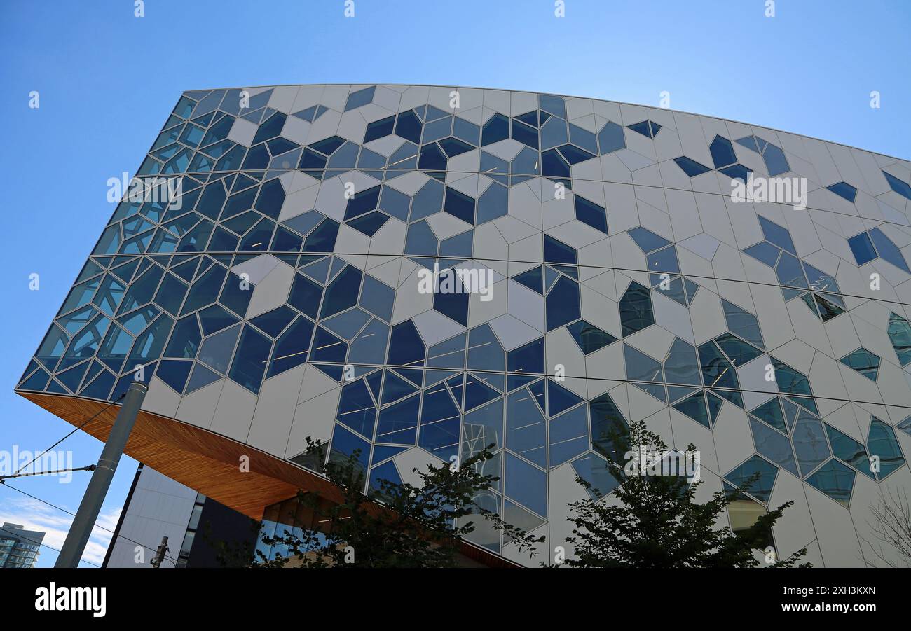 Calgary Central Library, Canada Stock Photo - Alamy