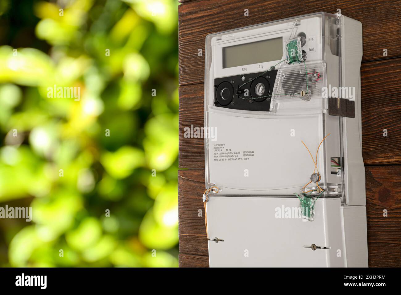Electricity usage meter on hi-res stock photography and images - Alamy