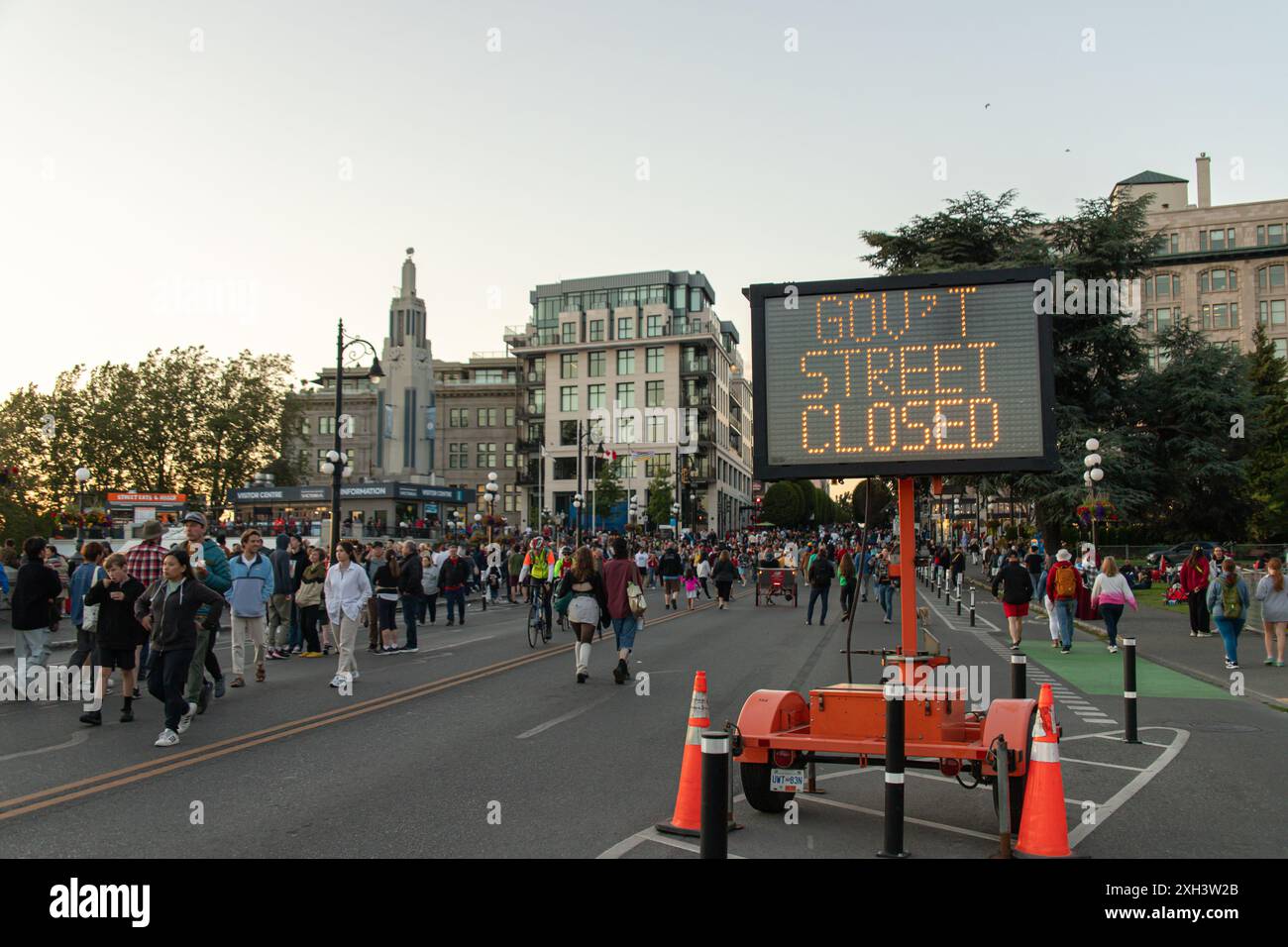 Pedestrians fill Government Street in Victoria during Canada Day ...
