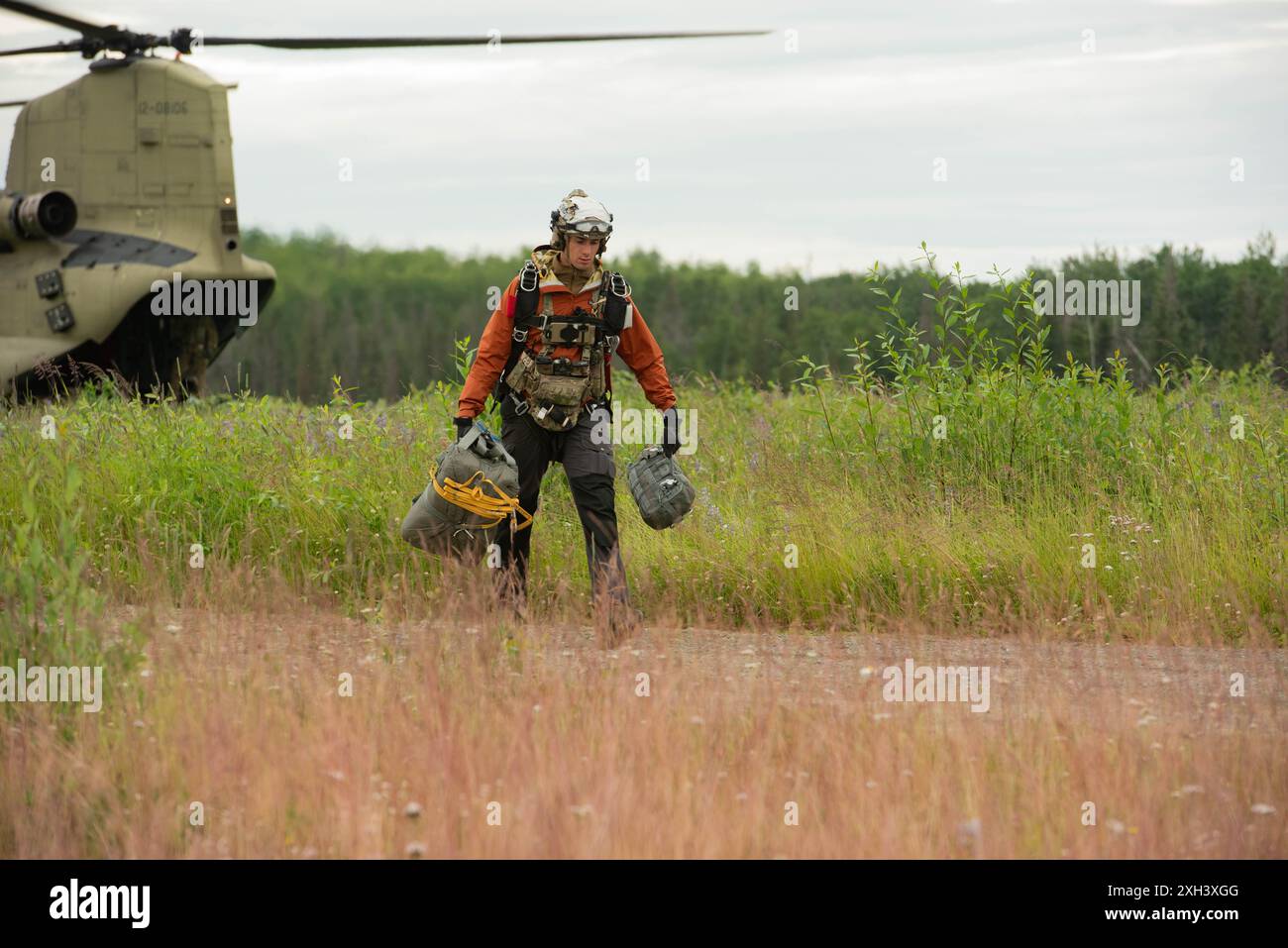 U.S. Air Force Staff Sgt. Alexander Caterinicchio, a tactical air ...