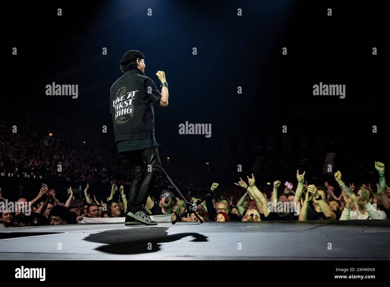 LONDON, ENGLAND: German band The Scorpions perform at Wembley Arena ...