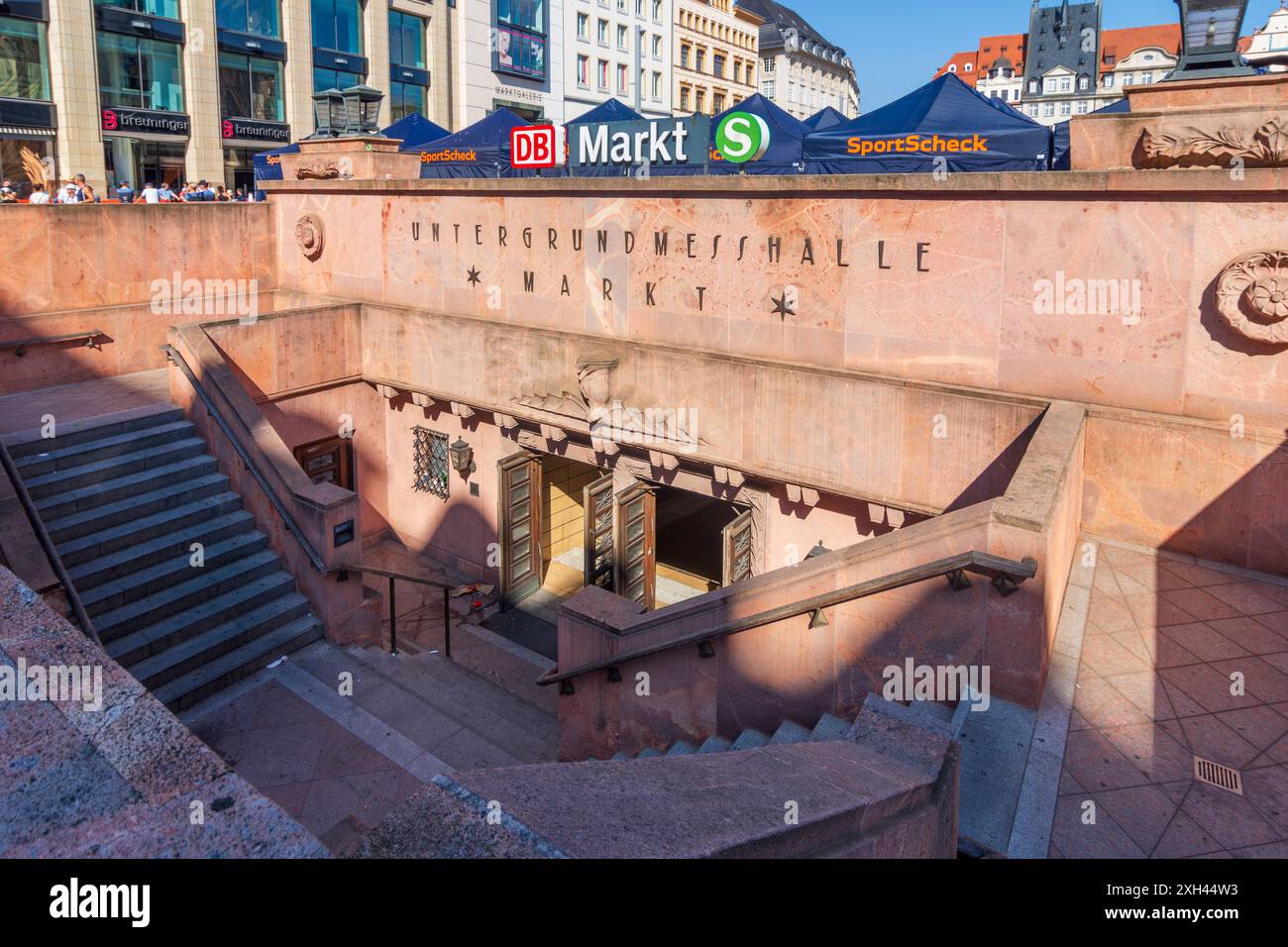 Leipzig germany city hall hi-res stock photography and images - Alamy