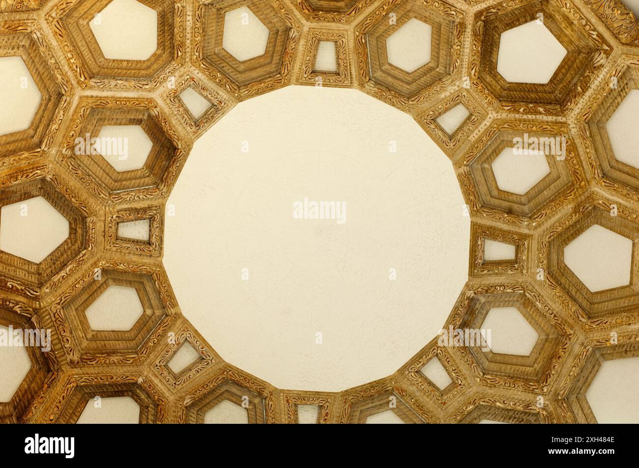 Landmark hexagon hexagonal hi-res stock photography and images - Alamy