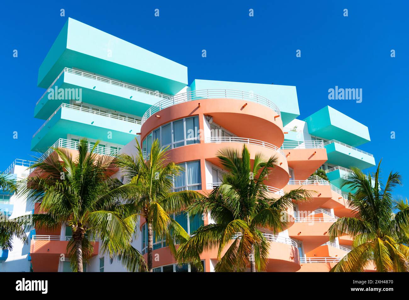 Art Deco building architecture. Architectural building. Art deco ...