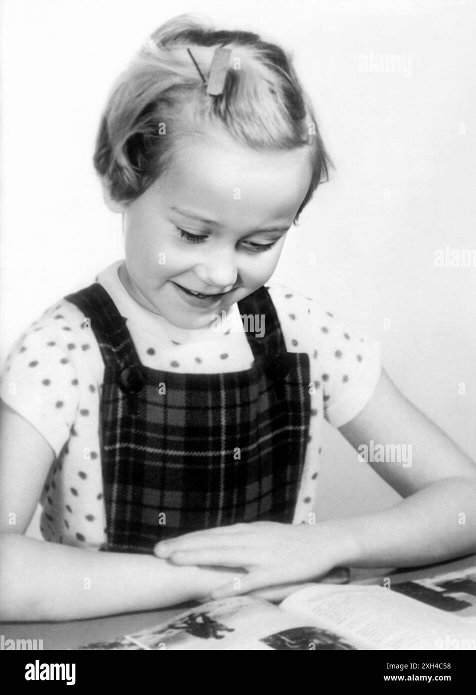 1956 c. , SWEDEN : The celebrated swedish singer AGNETHA FALTSKOG ...