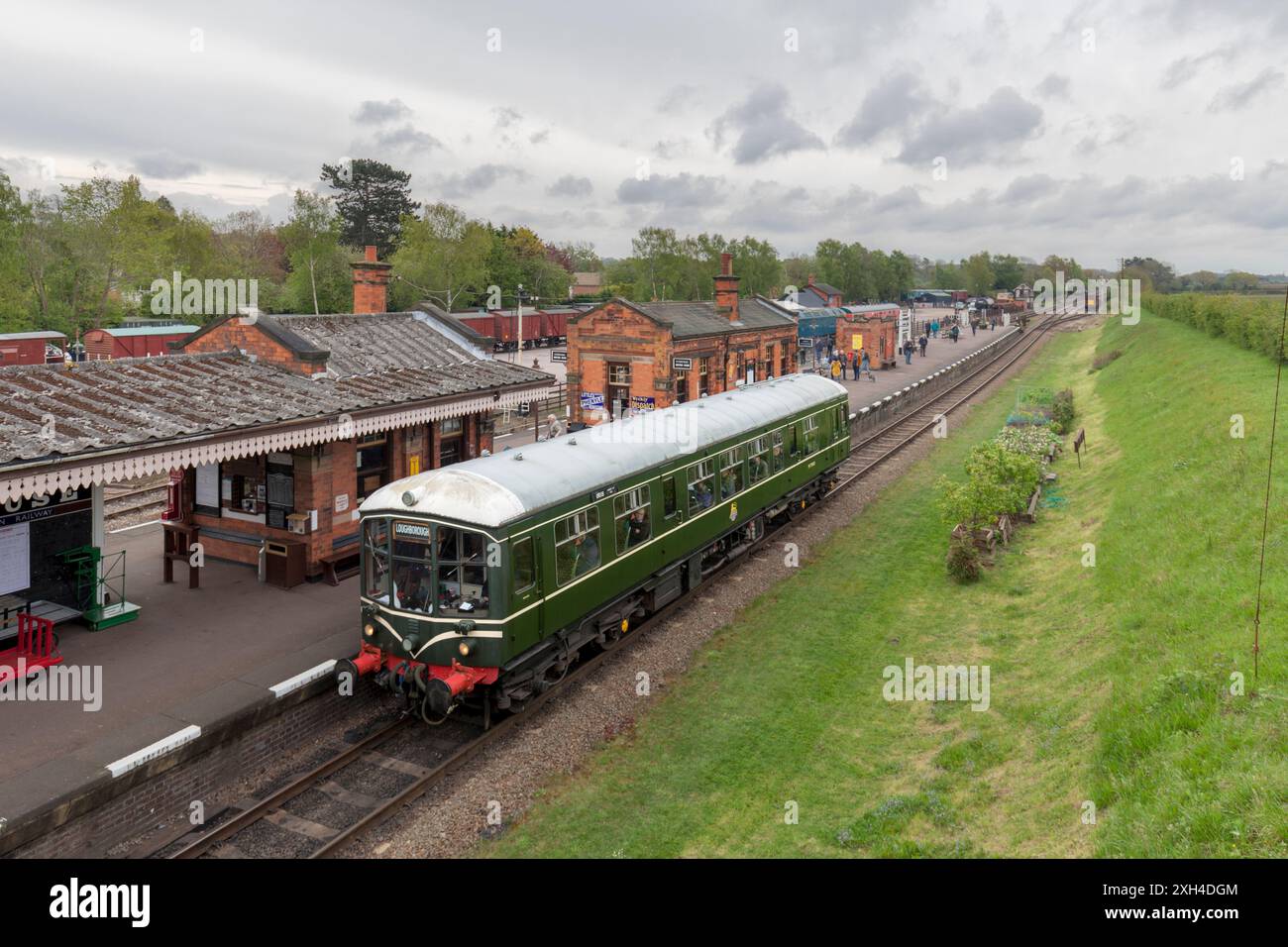 Preserved Derby lightweight DMU 79900 Iris at Quorn and Woodhouse ...