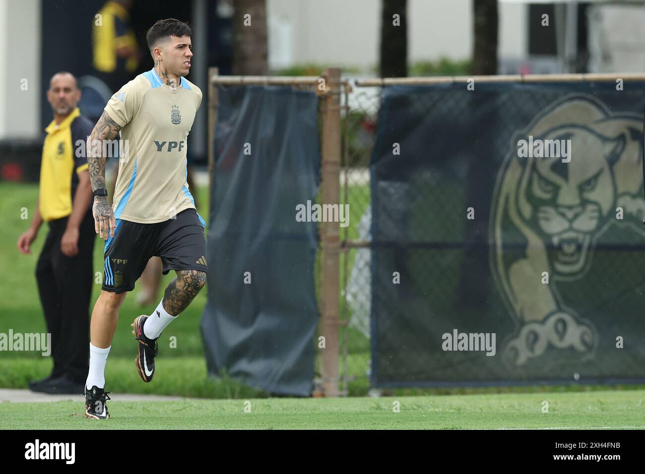 Argentina's midfielder Enzo Fernandez during a training session ahead ...
