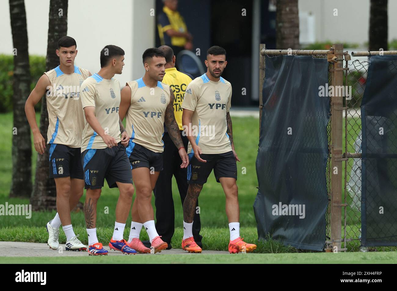 Argentina’s footballers during a training session ahead the match ...