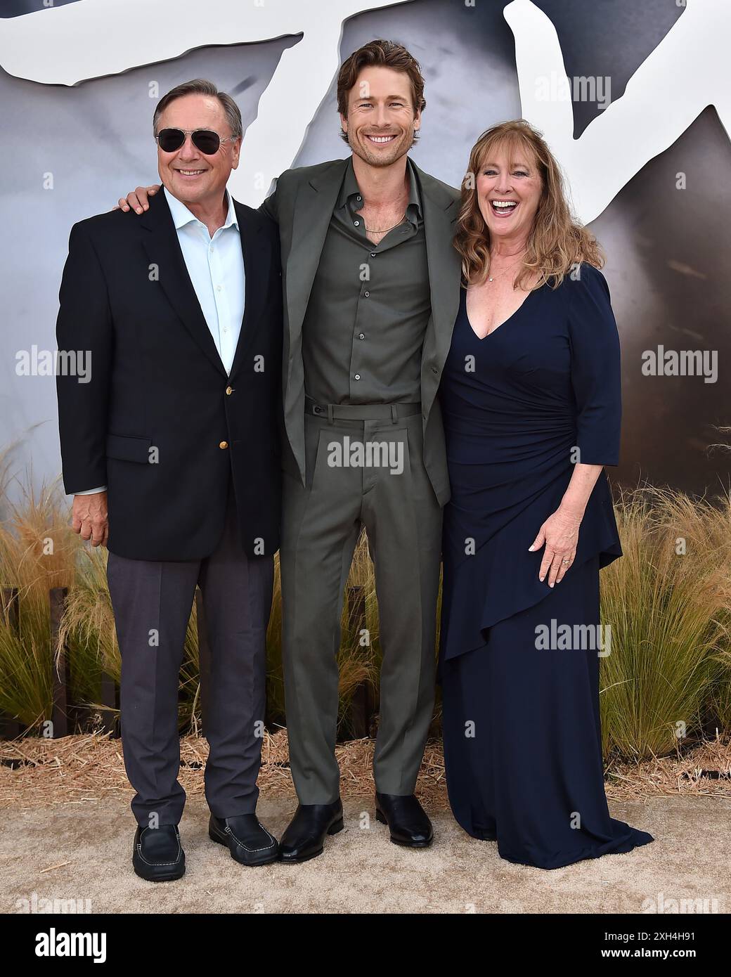 Westwood, USA. 11th July, 2024. Glen Powell Sr., Glen Powell and Cyndy ...