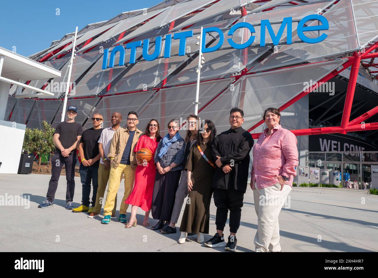 Intuit dome halo hi-res stock photography and images - Alamy