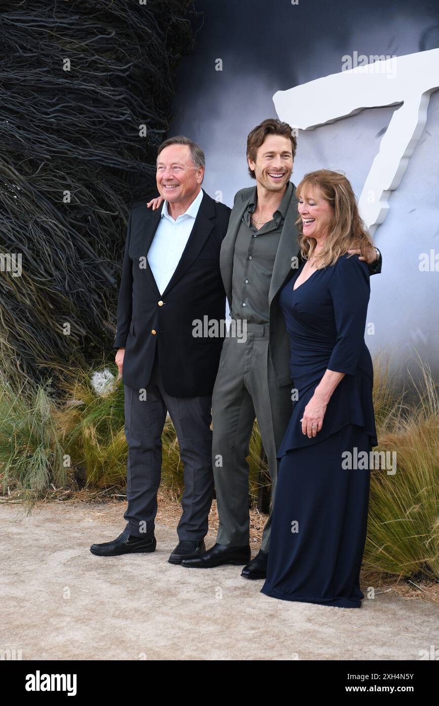Los Angeles, California, USA 11th July 2024 Glen Powell Sr. son Actor ...
