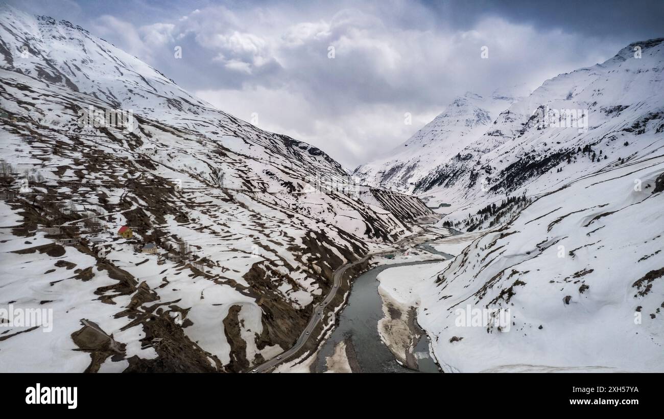 Sissu is a small town in the Lahaul valley of Himachal Pradesh in India ...
