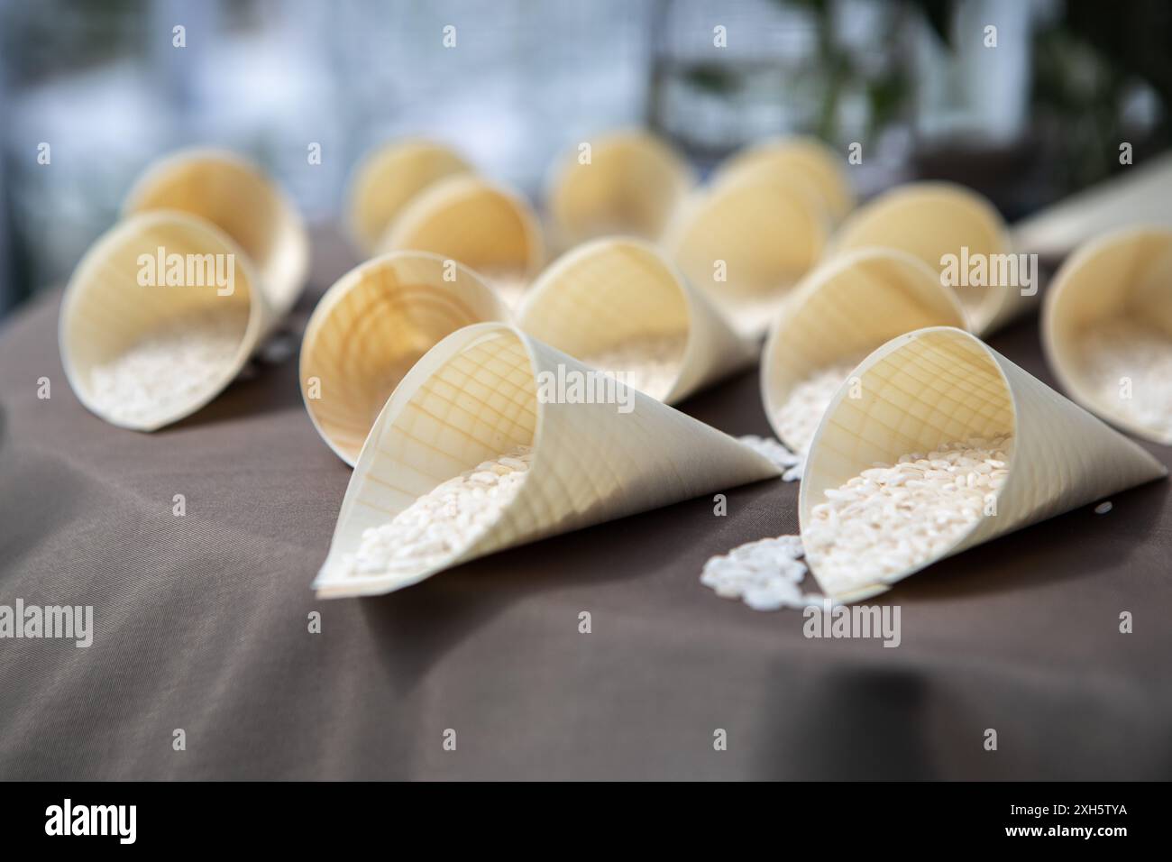 Rice cones ready wedding guests hi-res stock photography and images - Alamy