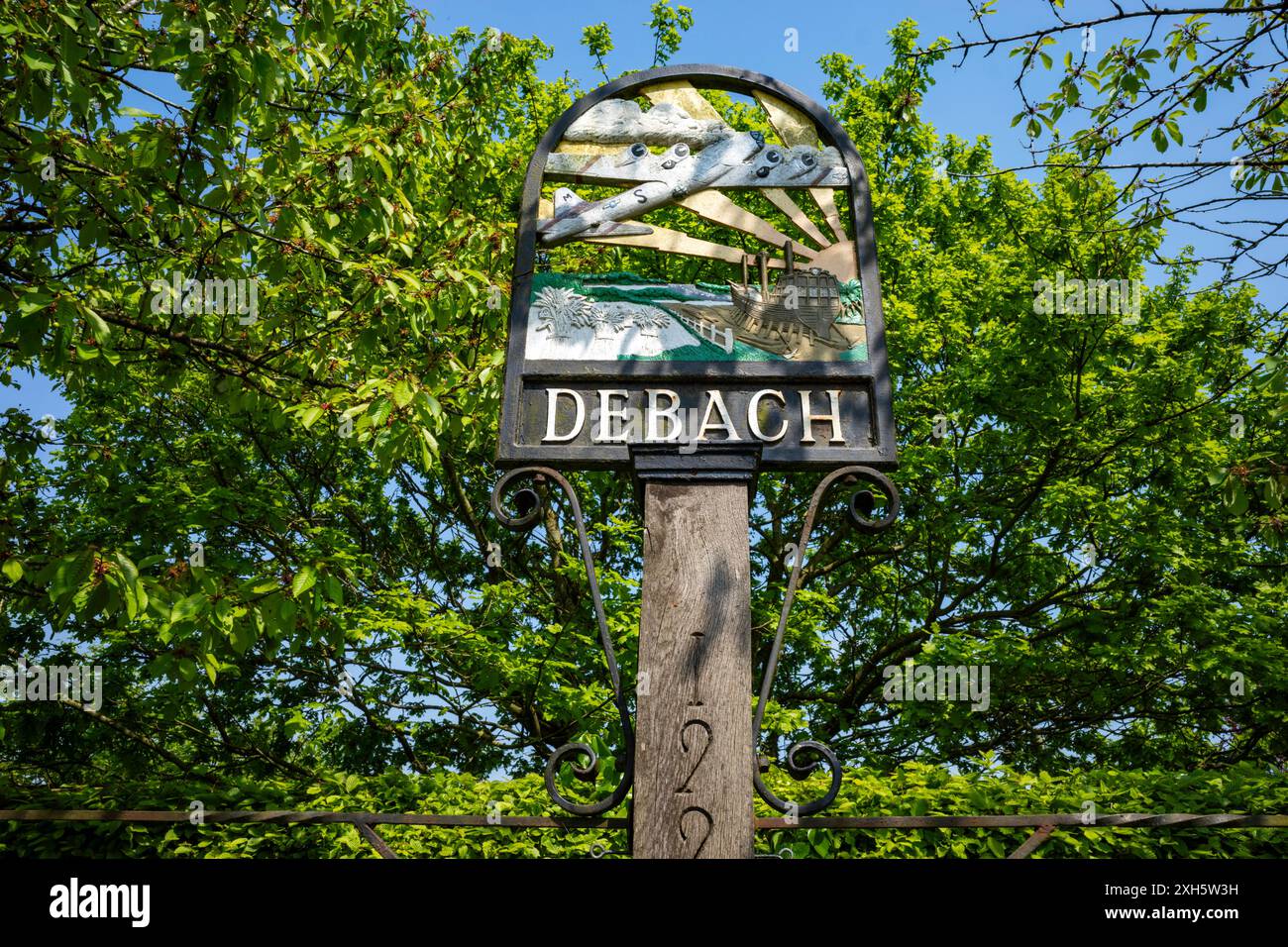 Historic village signs hi-res stock photography and images - Alamy